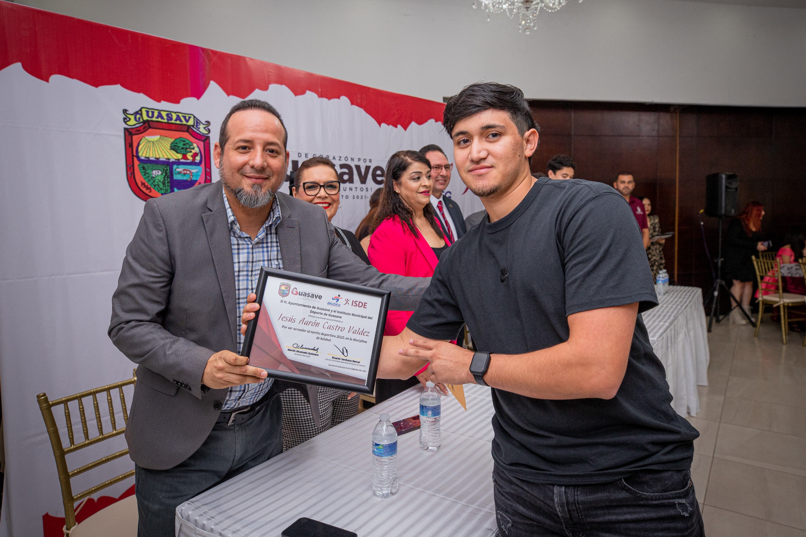 El IMUDEG entrega por primera vez el Premio al Mérito Deportivo 2023 ...