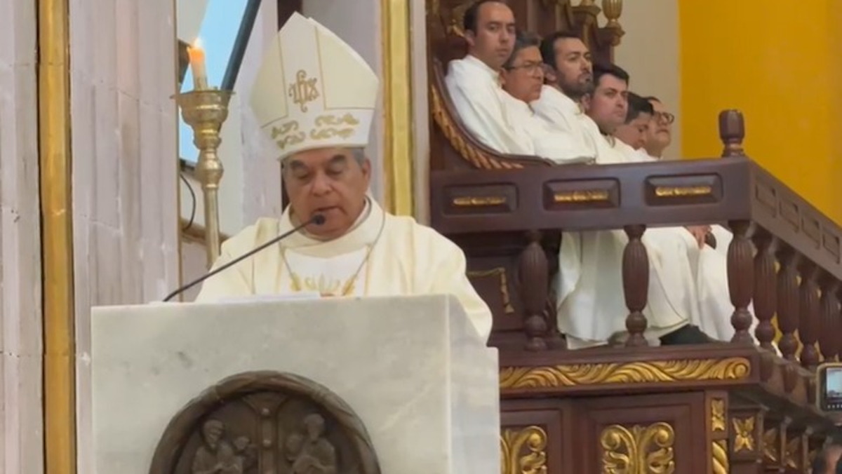 Le damos gracias a Dios por haberlo regresado al padre Yovani con bien ...