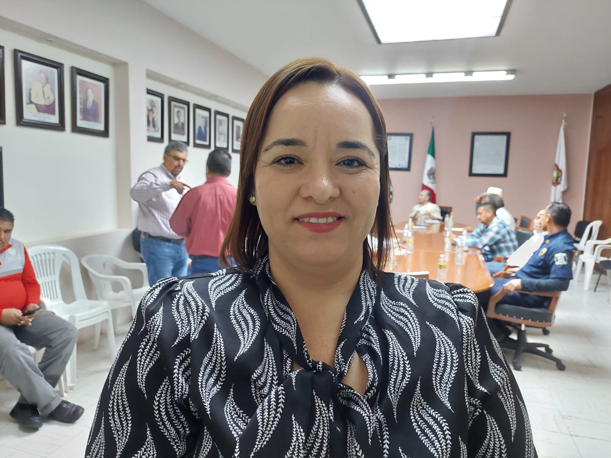 Isaura Bejarano Lugo deja la Secretaría del Ayuntamiento de Salvador ...