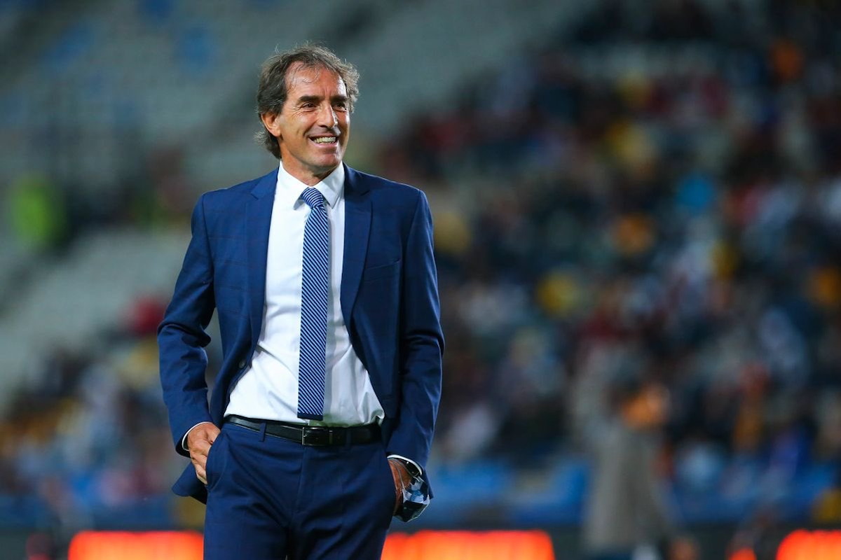 Pachuca informa la salida de Guillermo Almada como DT | Los Noticieristas