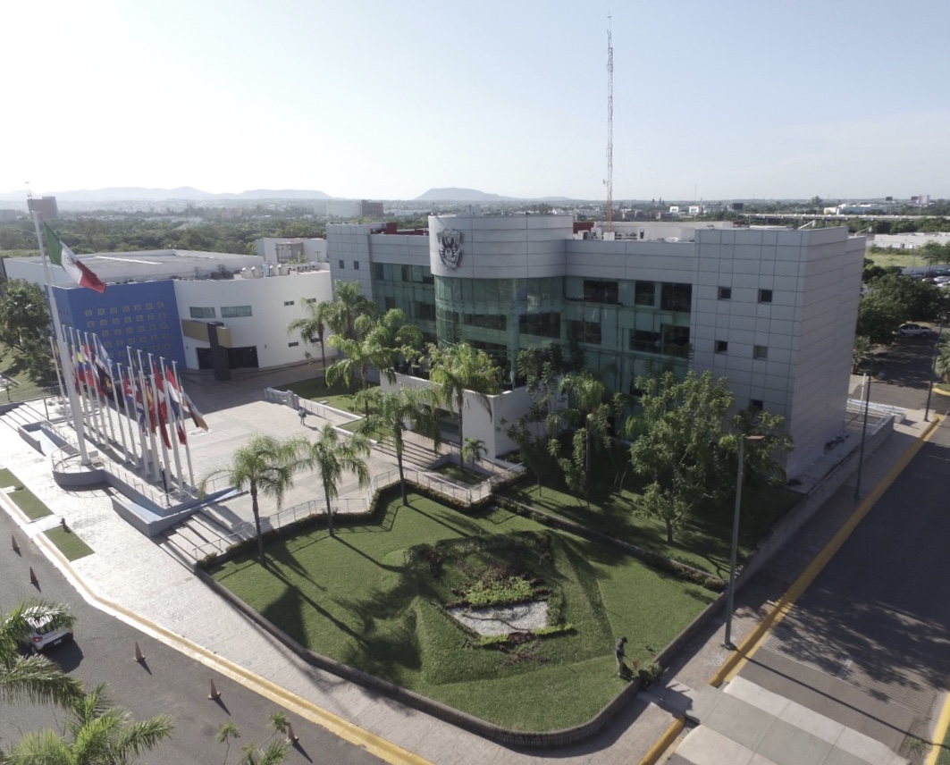 Solo mujeres y Madueña, podrán competir por la rectoría de la UAS; esta ...