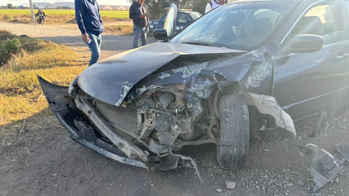 Choque sobre la México 15, en Guasave deja a una mujer lesionada | Los Noticieristas