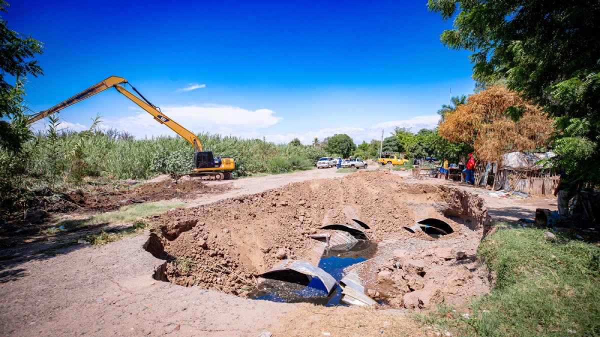 Obras Públicas acelera limpieza en tramo socavado del San Joachín ...