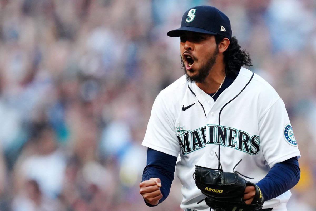 Andrés Muñoz suma su sexto salvamento de la temporada con los Marineros ...