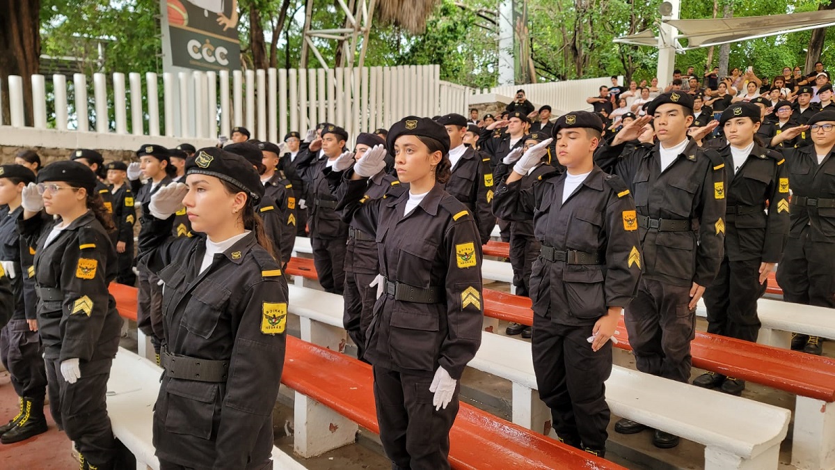 Boinas Negras celebra sus 40 años conmemorando a héroes patrios ...
