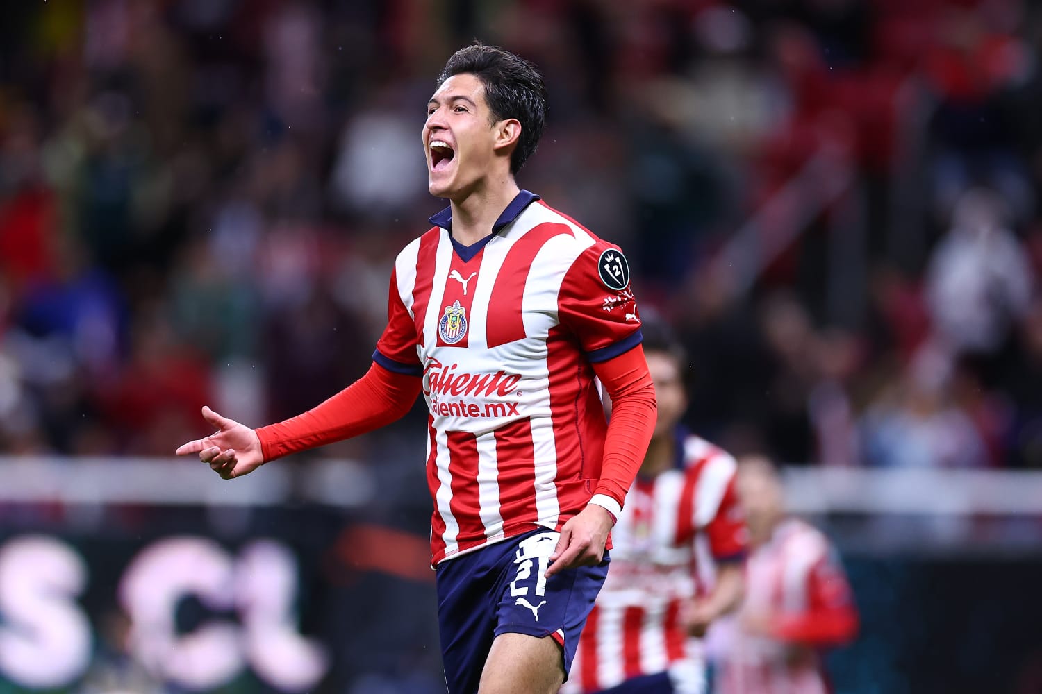 Chivas gana en su cancha y elimina al Forge FC