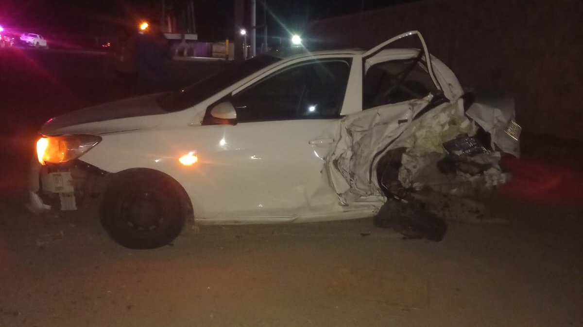 Choque sobre la carretera México 15 en Batamote, Guasave, deja a un joven lesionado | Los ...