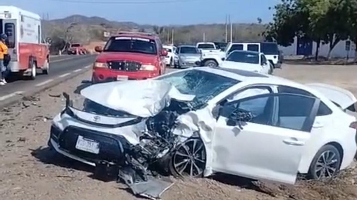 Al menos 6 personas heridas en aparatoso choque en la carretera libre Mazatlán-Culiacán | Los ...