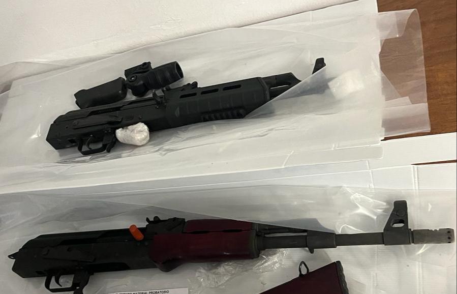 Vinculan A Dos Personas Por El Delito De Portación De Arma