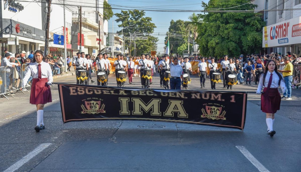 Técnica 94 y CETIS 68 ganan primer lugar en el desfile de la Revolución ...