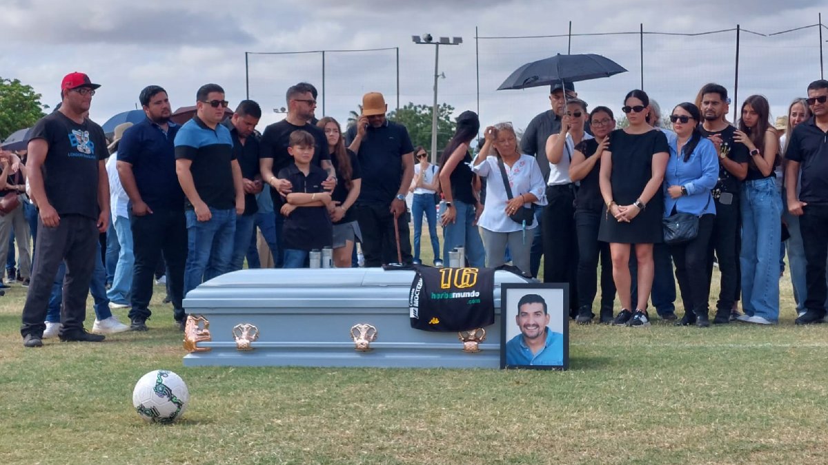 Con su tradicional “Pa pa parara pa pa”, despiden a Martín Valenzuela ...