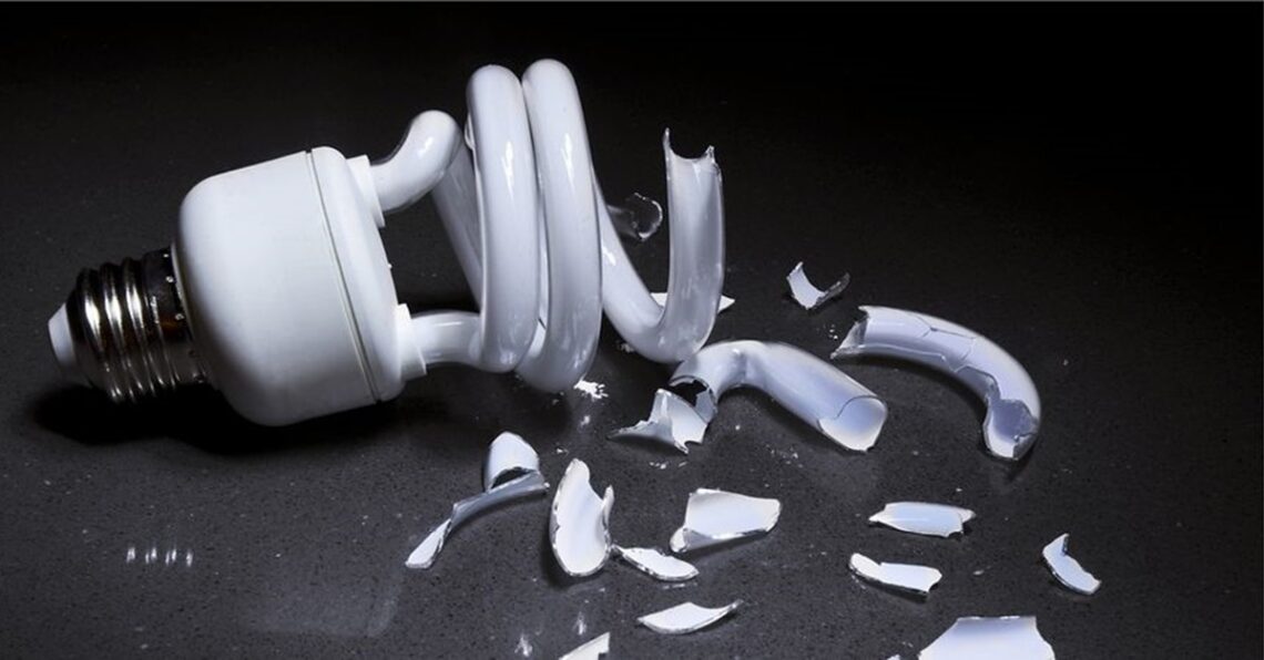 ¿Roto o fundido? CFE explica como desechar focos inservibles