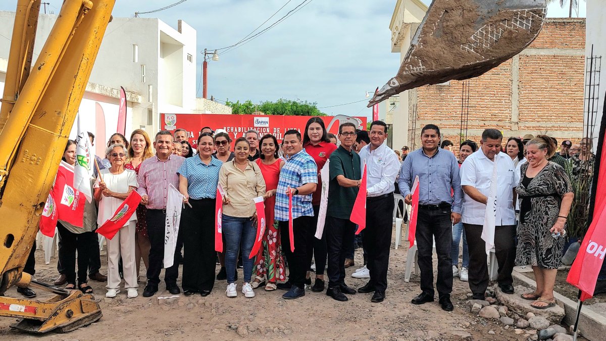 Gobierno de Navolato inicia obra prioritaria de agua potable y drenaje en la colonia Centro ...