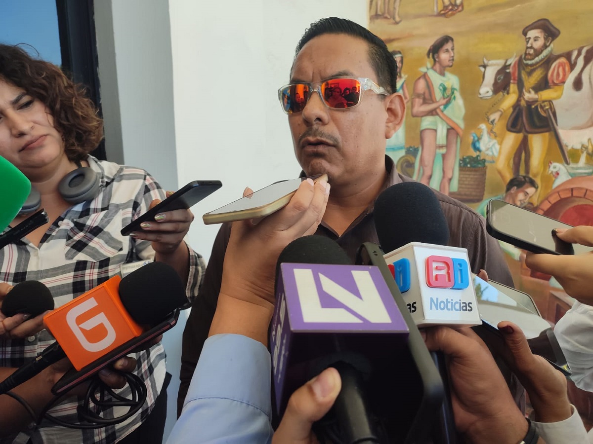 Nombran a Everardo Velarde como nuevo titular del OIC en Mazatlán; lo ...
