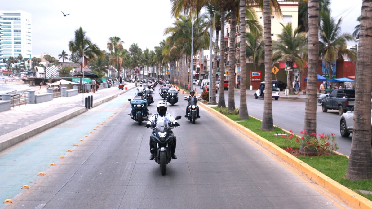 Rugen los motores de 300 motociclistas en la 8va Rodada Nacional de ...