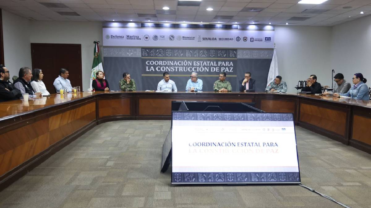 Rocha y García Harfuch presiden reunión de Gabinete de Seguridad en ...