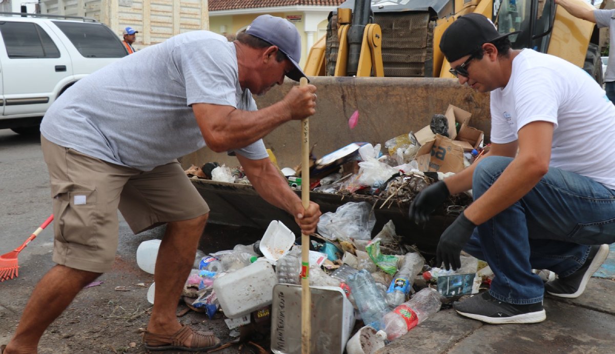 Se activa la Jumapam en Mazatlán y recolecta 7 m3 de basura en limpieza en la Benito Juárez ...