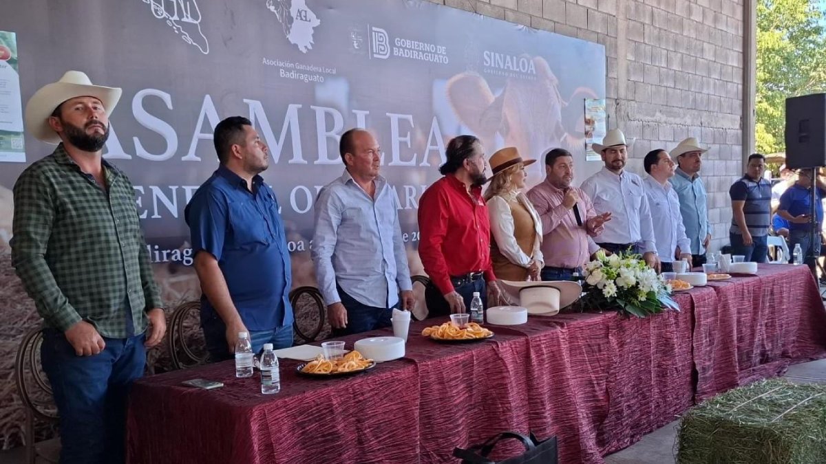 No tenemos agua ni alimento para nuestro ganado; esperamos atención de ...